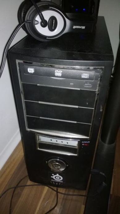 PC AMD Trinity A4-4000