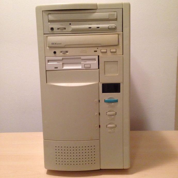 PC Desktop Konfiguracija - Pentium I 200 MMX