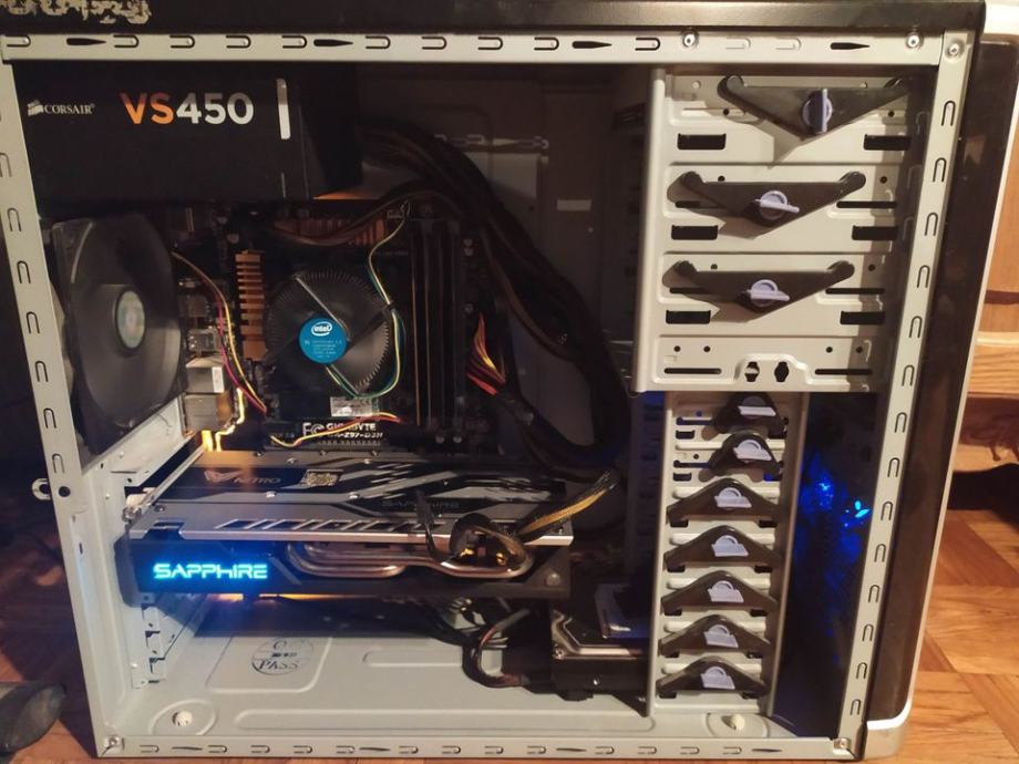 PC - i5 4460; RX580 4GB DDR5; 128GB M.2 SSD; 1TB HDD; 16GB DDR3 RAM