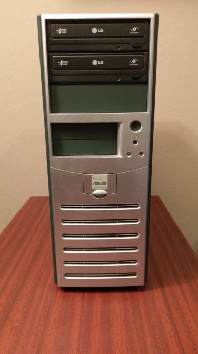 PC Intel Pentium 4 2,4GHz