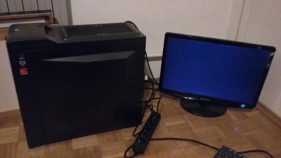 PC kompjuter računalo