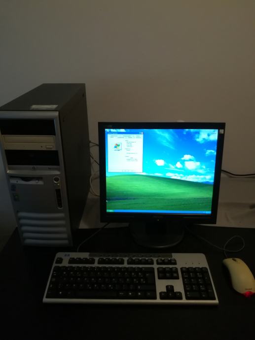 Poslovno računalo HP Compaq d530 CMT