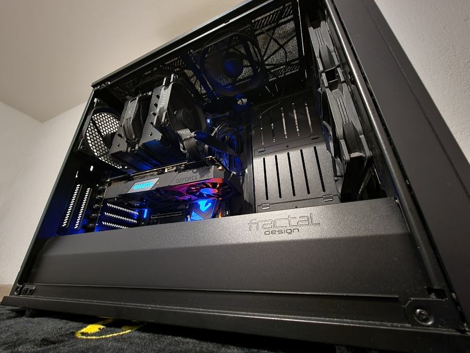 Prodajem gaming PC Intel I9900k 5ghz