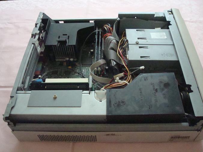 Računalo FUJITSU SIEMENS SCENIC xS-Mini Desktop