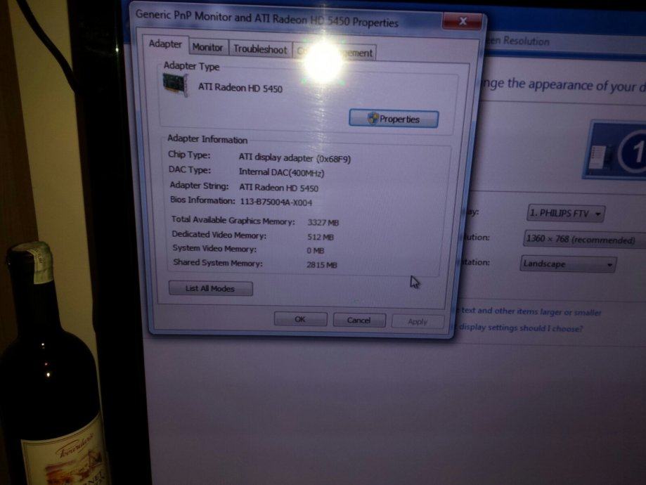 Racunalo, monitor, mis, tipkovnica i zvucnici u odlicnom stanju.