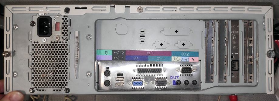 Retro IBM PC 300GL 300 GL 6288 - Celeron 433 mhz 128mb