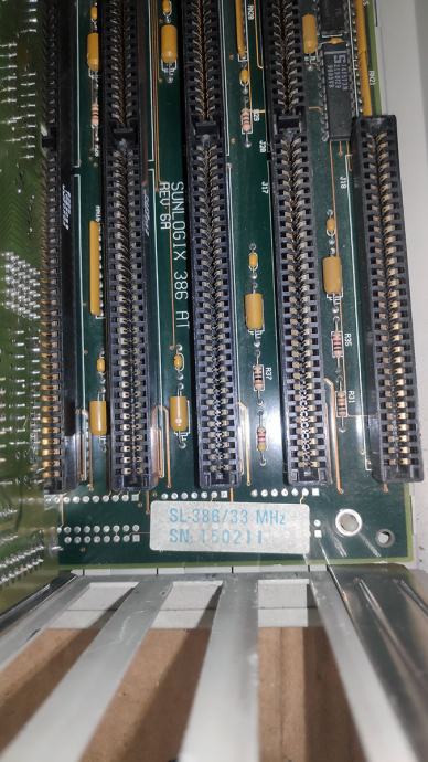 Retro PC Intel 386 DX 33mhz 386DX-33 s koprocesorom i387DX