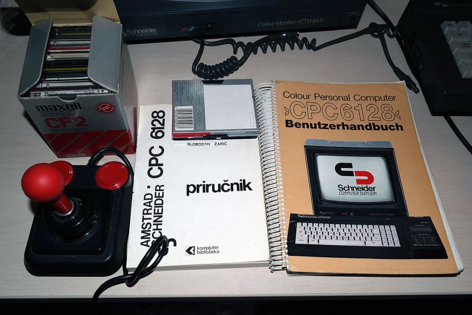 Retro računalo Amstrad Schneider CPC 6128 + color monitor + printer