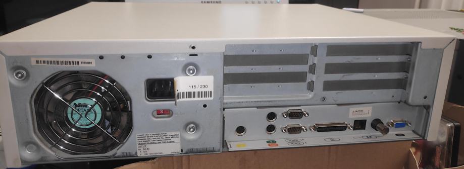 Retro računalo PC COMPAQ DESKPRO 4000 - Intel 133 16 Cirrus Logic