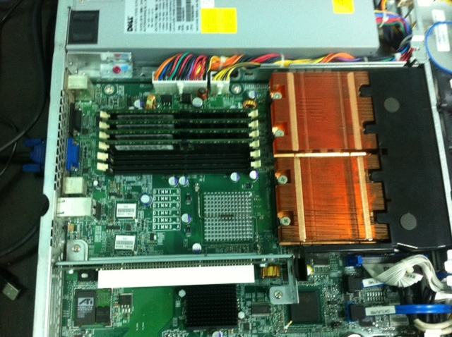 Server Dell SC1425