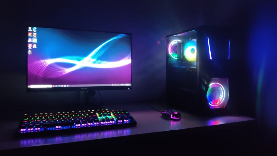 Xfx 580 8gb r5 1600 + monitor 144hz i periferija