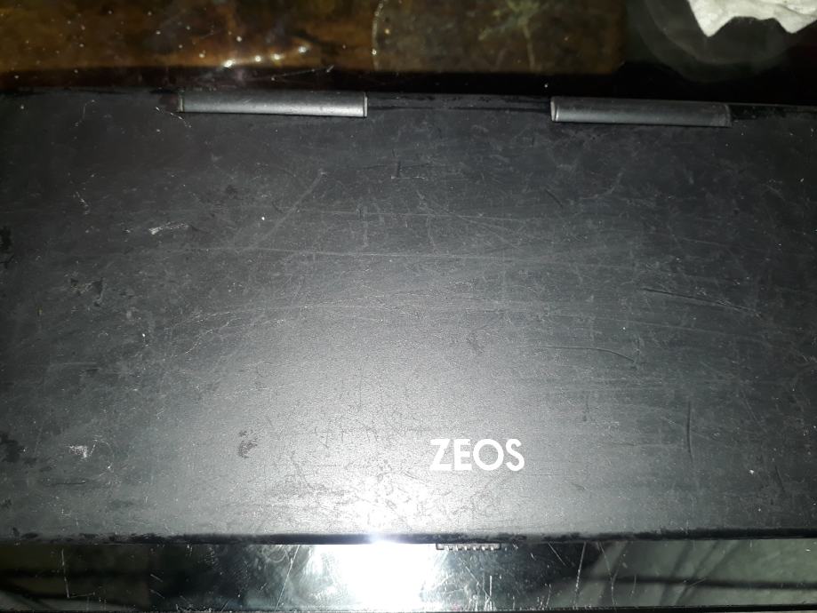 ZEOS RACUNALO 1991