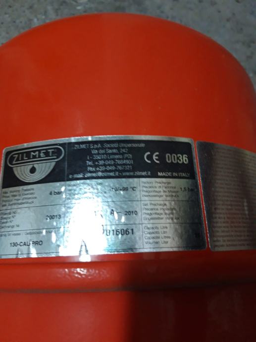 Peć za centralno grijanje Ferroli Atlas 32 kw povoljno prodajem