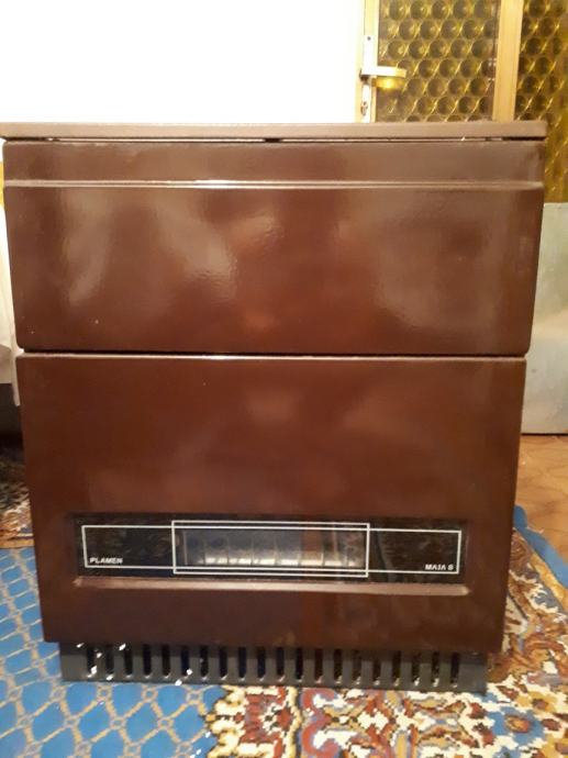 Maja pec na plin