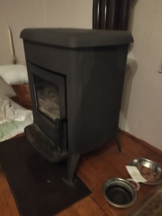 Peć (kamin) na drva- PLAMEN Amity 3