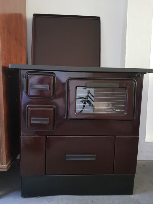 ŠPORET NA DRVA PLAMEN