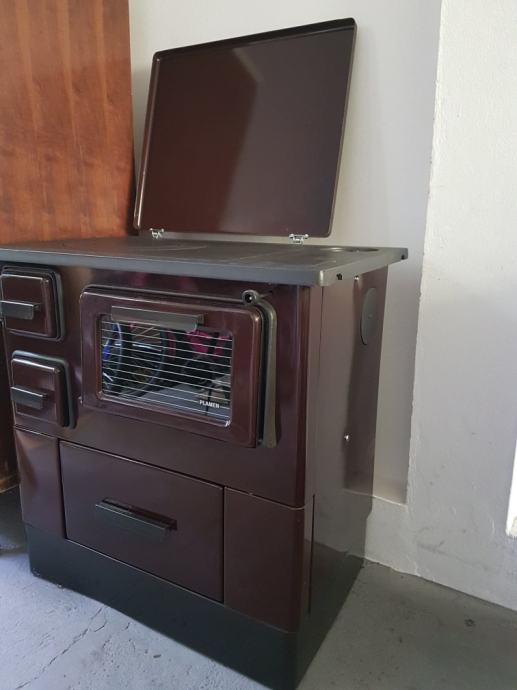 ŠPORET NA DRVA PLAMEN