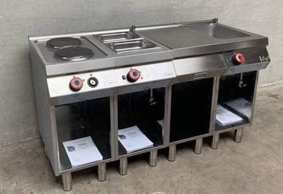 GASTRO LINIJA 700 - ŠTEDNJAK, TOPLA KUPKA , RADNI BLOK STOL