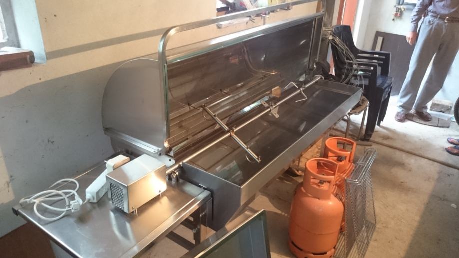 Heatlie Roaster R3000 - pokretna pečenjara