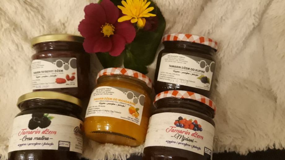 Domaći džemovi-više vrsta 210ml.