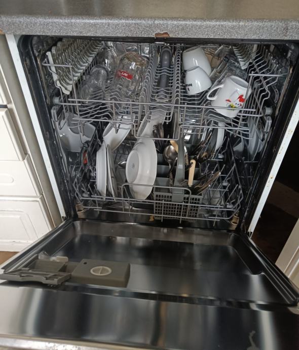 LAST MINUTE Electrolux Intuition, perilica posuđa