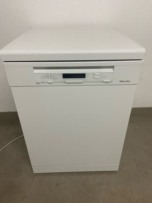 Miele perilica posuđa