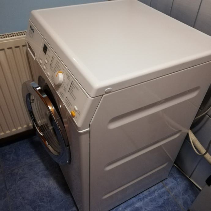 Miele Softtronic W 3241, 6 kg, 1400 rpm, ispravna, dostava