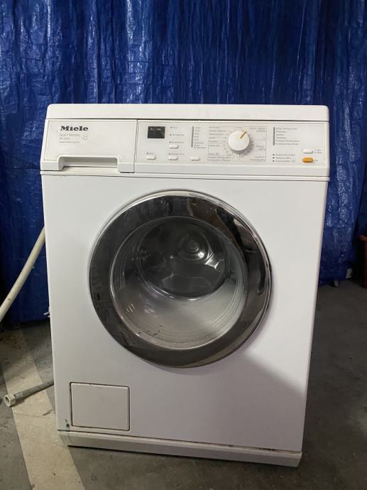 Miele Softtronic W 3241, 6 kg, 1400 rpm