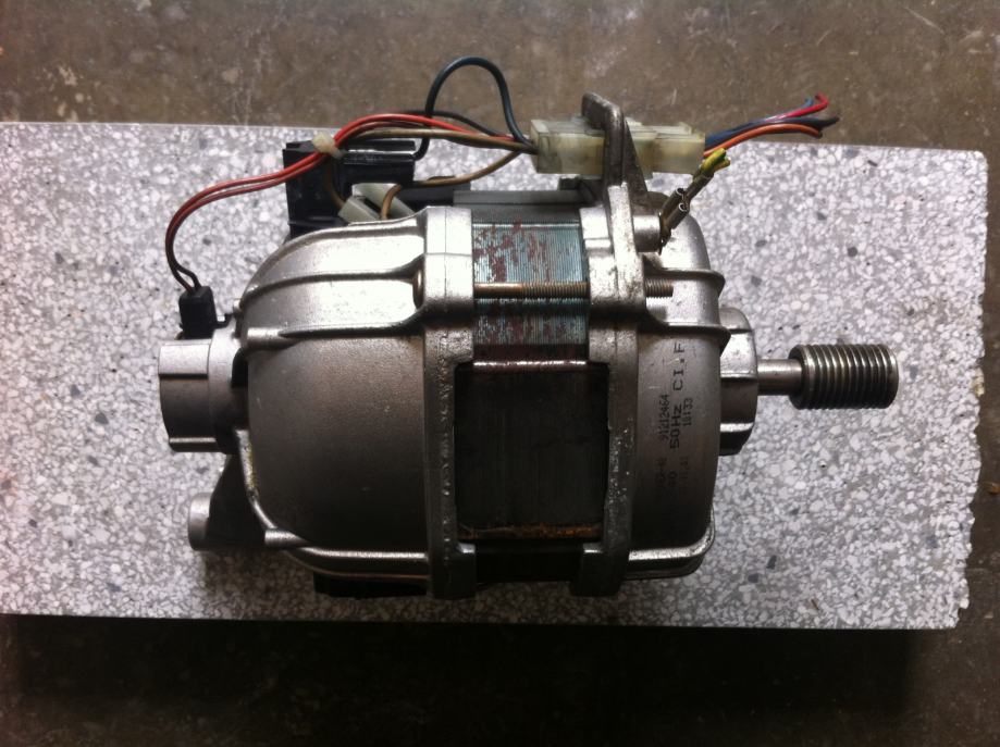 MOTOR ZA PERILICU RUBLJA