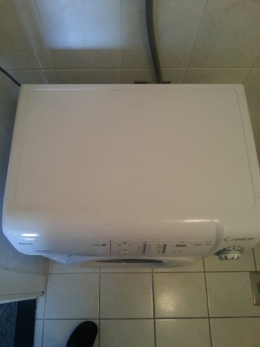 Neispravna perilica rublja Candy Smart CS2 105 može i u djelove
