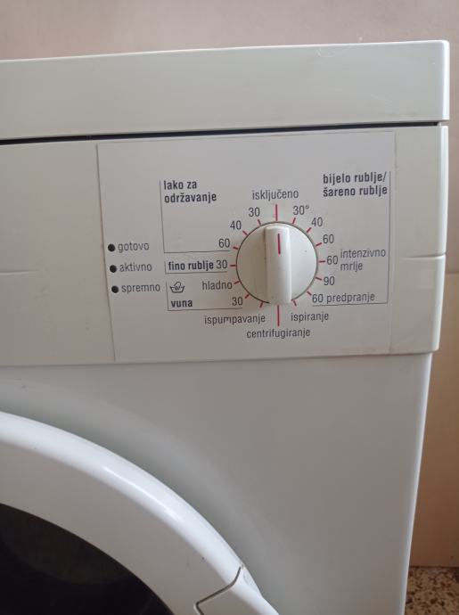 SAČUVAN BOSCH STROJ ZA PRANJE RUBLJA