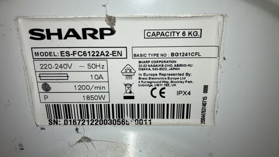 Sharp elektronika i motor