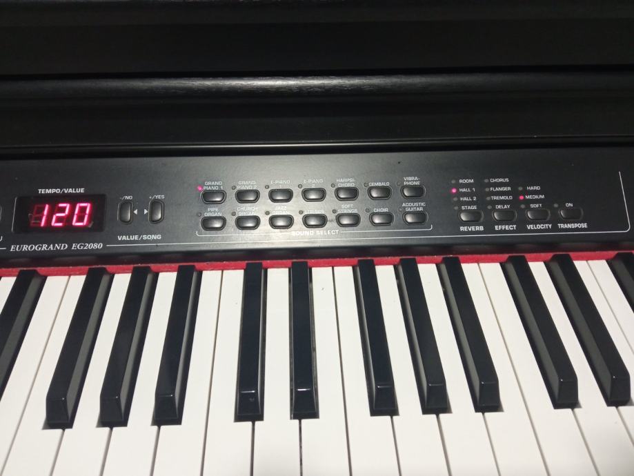 DIGITALNI PIANINO BEHRINGER EUROGRAND EG2080; ELEKTRIČNI KLAVIR