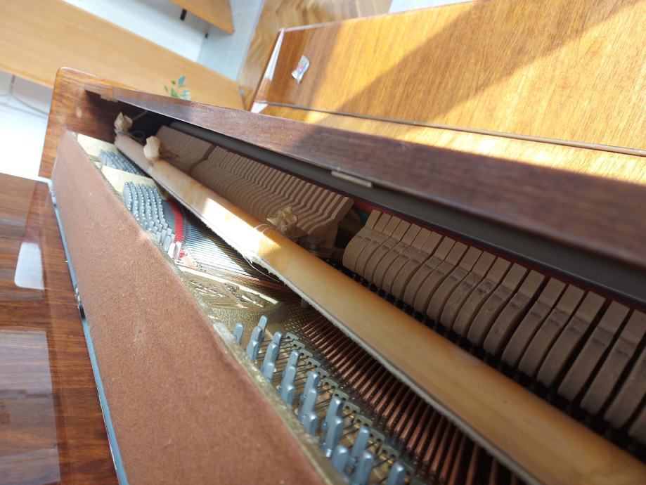 Petrof pianino MODEL P125 OPERA 1974