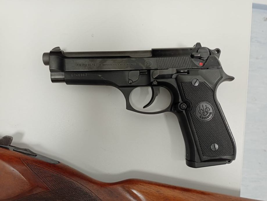 Beretta 92 FS 9mm