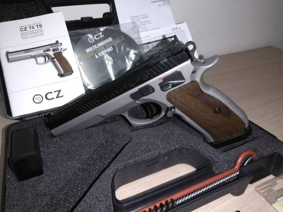 CZ 75 TS - TACTICAL SPORTS; 9X19