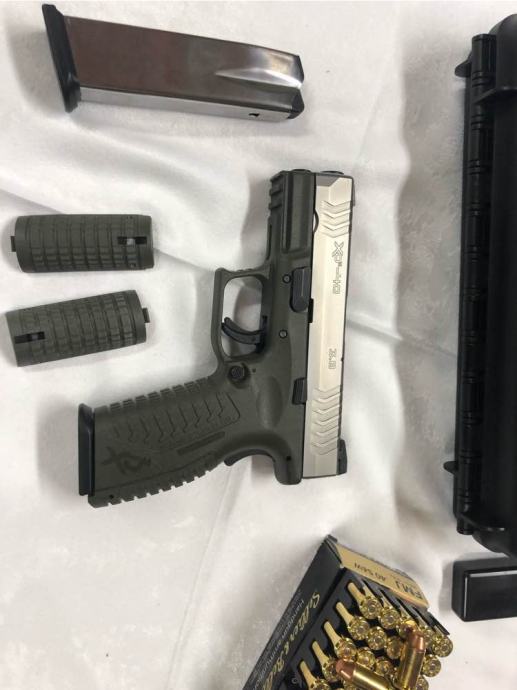 Pištolj Hs xdm 40 cal 40 s&w