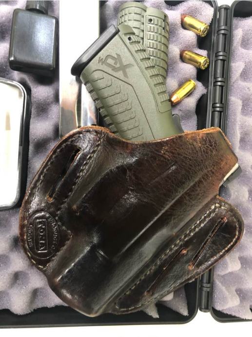 Pištolj Hs xdm 40 cal 40 s&w