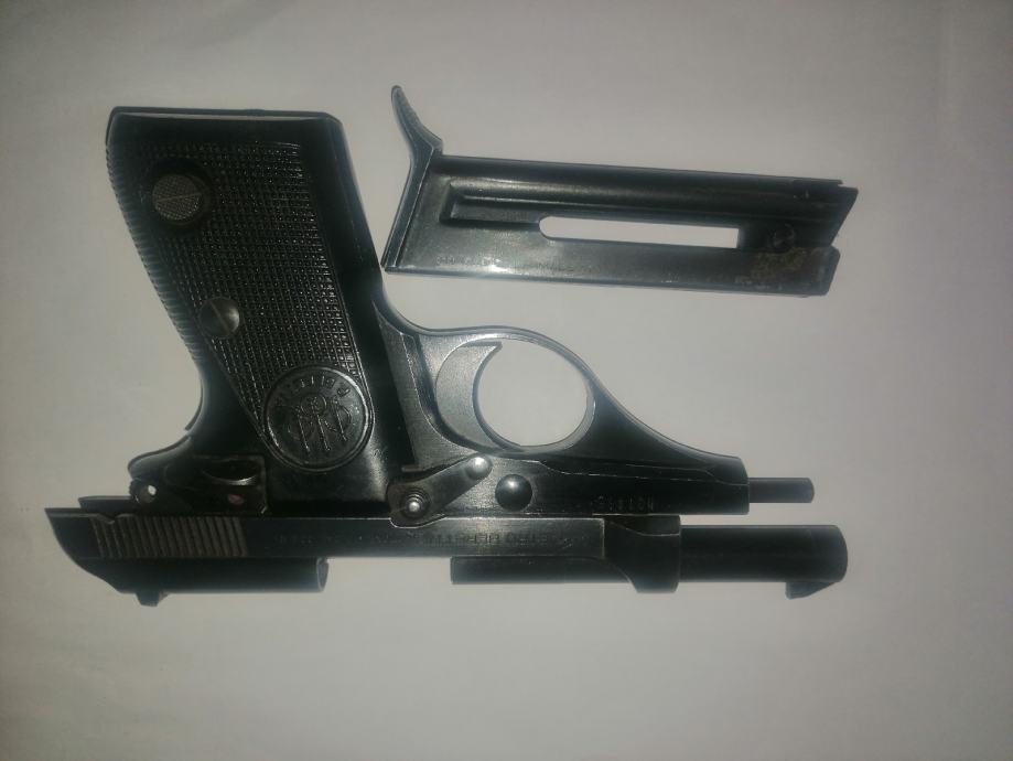 PIŠTOLJ BERETTA M71 22LR