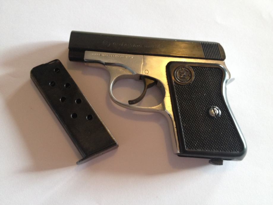 Pištolj Češka zbrojovka 6,35 mm