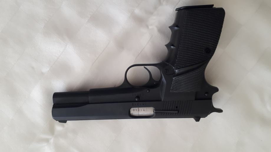PIŠTOLJ, FM M90 HI-POWER, 9 mm, ARGENTINAC