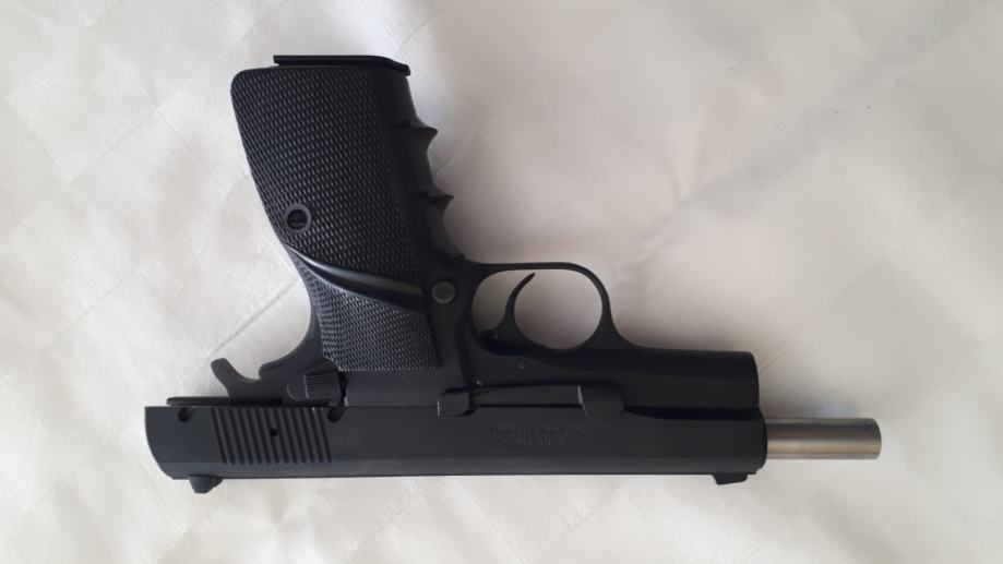 PIŠTOLJ, FM M90 HI-POWER, 9 mm, ARGENTINAC