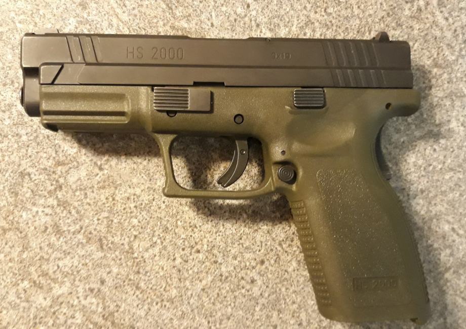 Pištolj HS 2000 9x19