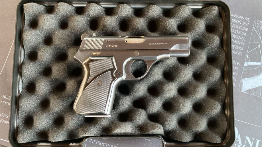 Prodajem pištolj CZ M70 7,65mm (.32 ACP)