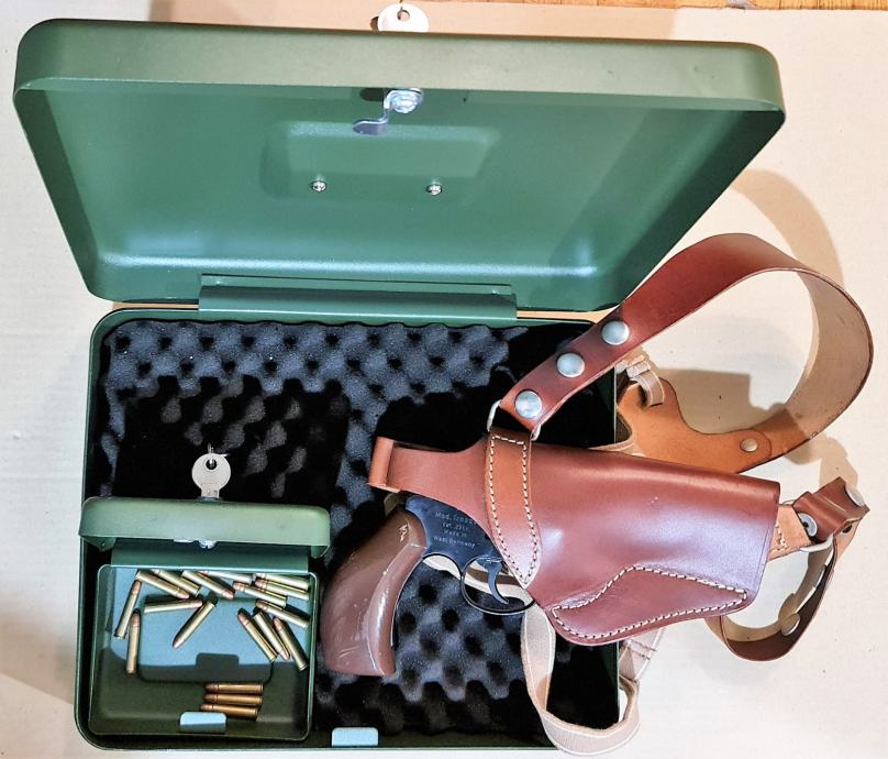 Prodajem Revolver RECK, Mod. Trooper, Cal. .22, MADE IN WEST GERMANY