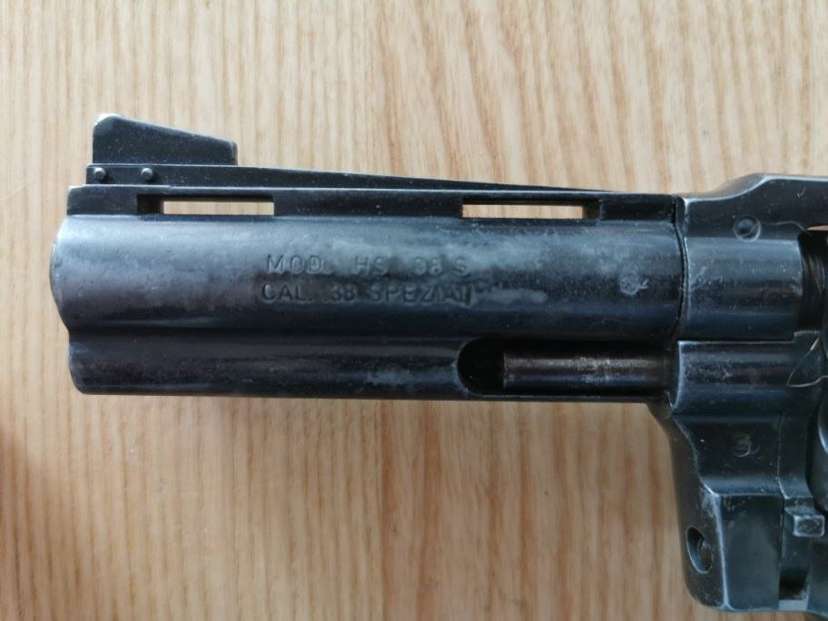 REVOLVER HS .38 special