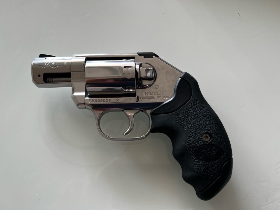 Revolver Kimber K6s, .356 Magnum