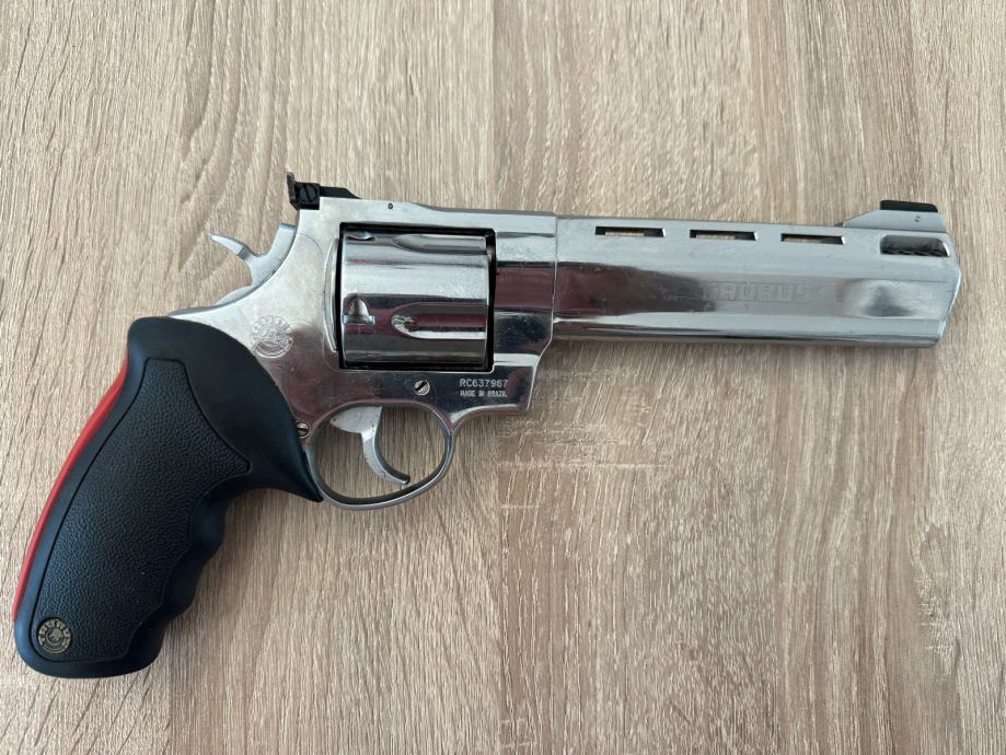 Revolver Taururs Raging Bull 454 Casull 6