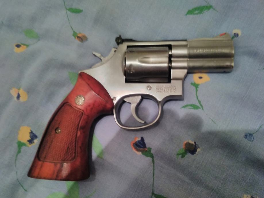 Smith Watson 357magnum 686
