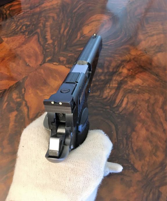 Vrhunski sportski pištolj KPS/Peters Stahl Omega Match cal. 9x19